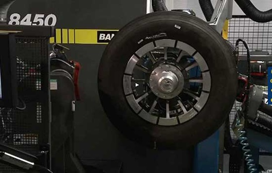 Bandag Tyre Retreading | Bridgestone Australia