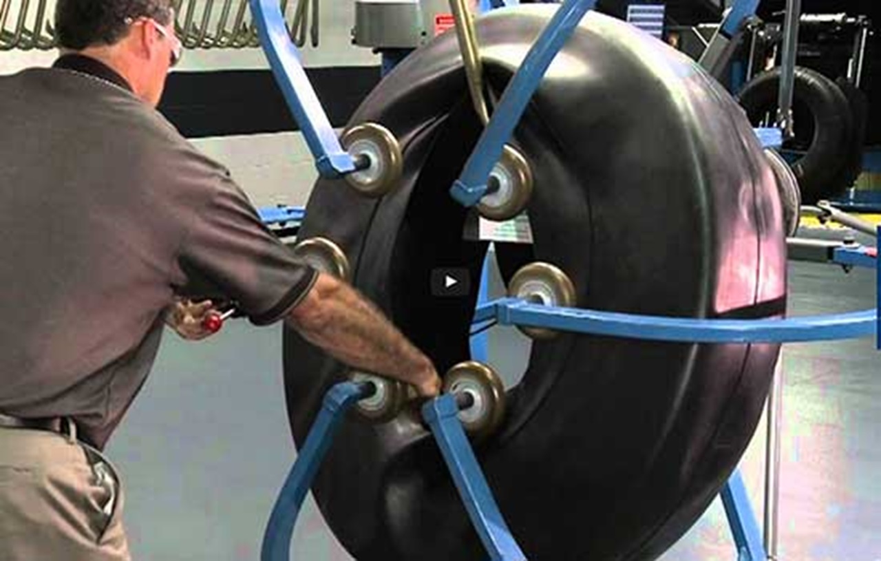 Bandag Tyre Retreading | Bridgestone Australia