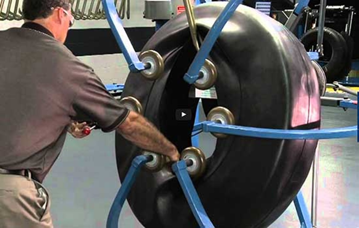 Bandag Tyre Retreading | Bridgestone Australia