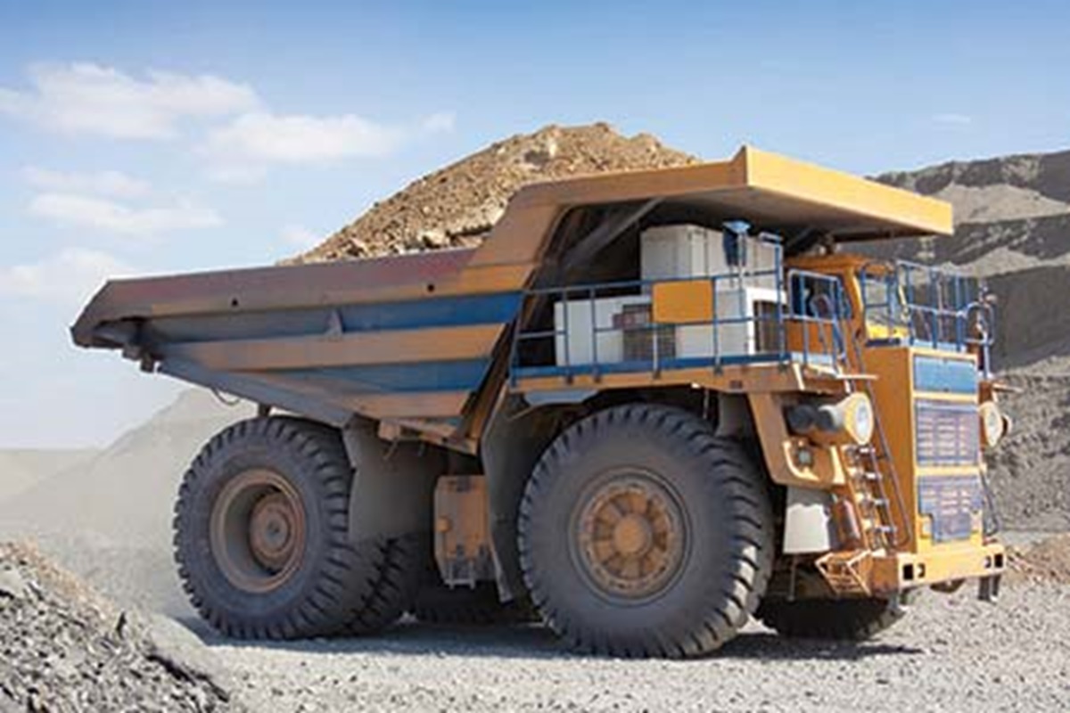 Mining Tyre Solutions – Earthmover Tyres | Bridgestone