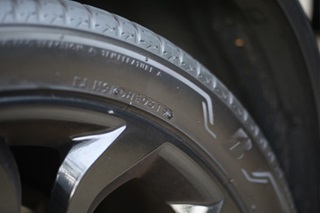 Tyre Manufacturing Date - Tyre Date Code | Bridgestone